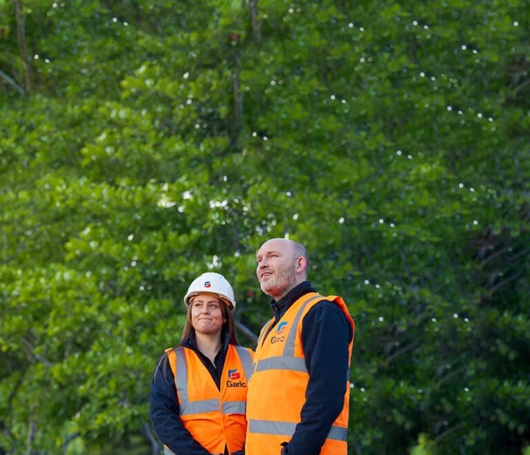 Site Toilet and Showers - Solar Loo 8 - Garic